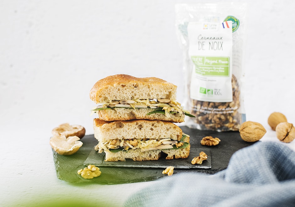 Croque-monsieur aux champignons, fromage et noix - La Vie Claire